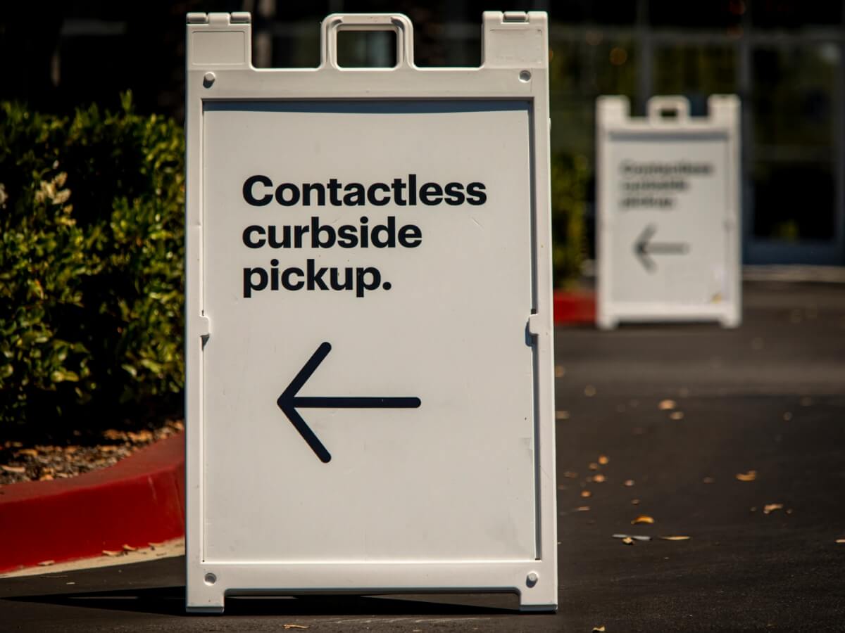 Sidewalk Signs Anaheim, CA | Custom Sidewalk Sign Design