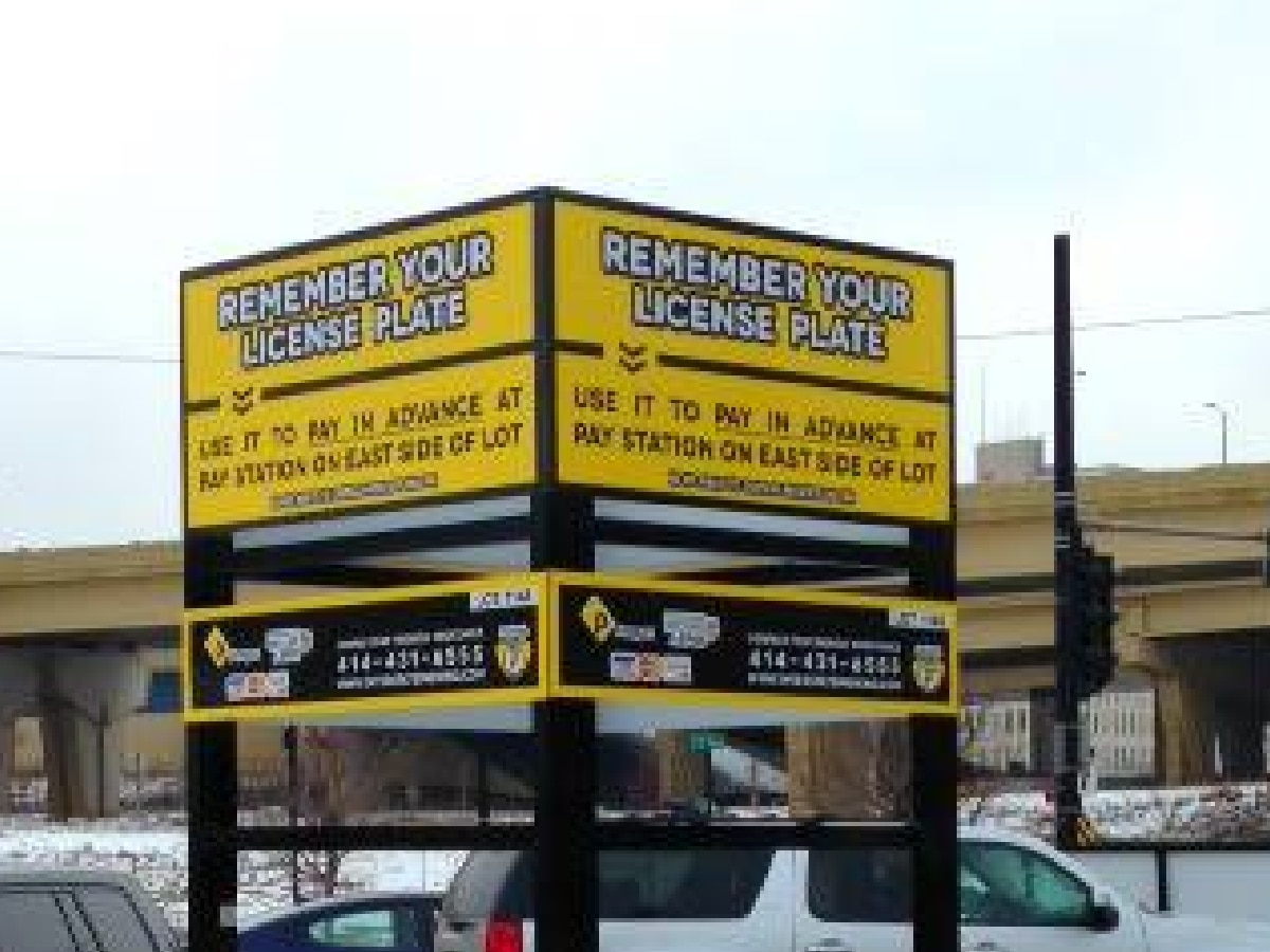 Tabletop Displays Anaheim, CA | Custom Tabletop Displays Design